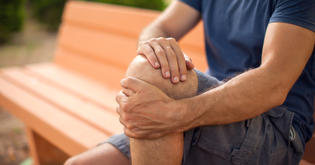 Knee Arthritis: How to Recognize Early Symptoms and Get Treatment